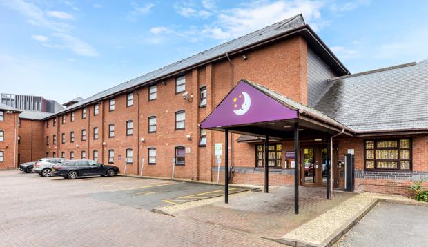 Birmingham City - Aston Hotel | Premier Inn