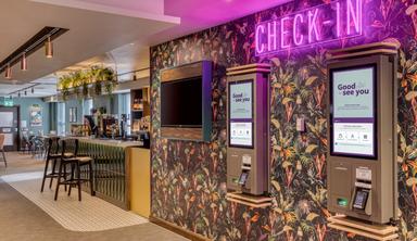 Chelmsford City Centre Hotel | Premier Inn