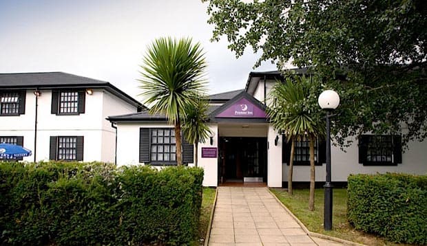 Surrey Hotels | Premier Inn Surrey Hotels | Book Direct