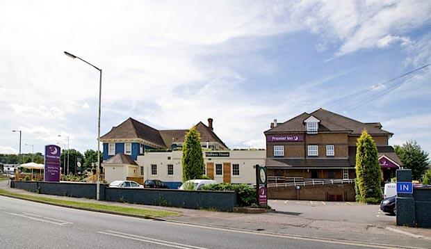 Dunstable Hotels | Book Cheap Hotels In Dunstable | Premier Inn