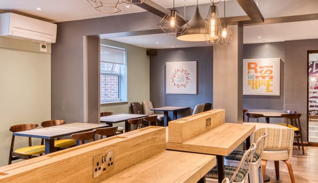 London Gatwick Airport South (London Road) hotel | Premier Inn