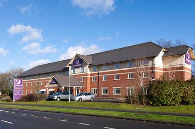 Gatwick Crawley Town West hotel | Airport hotel | Premier Inn
