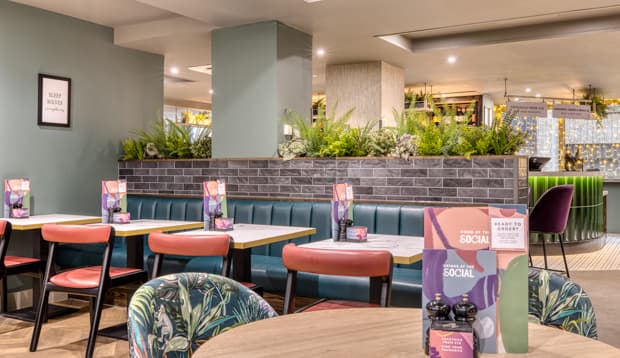 Glasgow City Centre (George Square) Hotel | Premier Inn