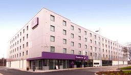 Heathrow Hotels | Hotels near Heathrow Airport | Premier Inn