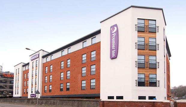 High Wycombe Hotels | Town Centre | Premier Inn