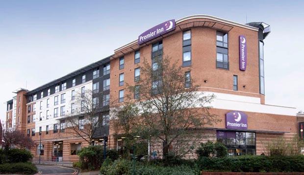 Solihull Town Centre Hotels | Book Cheap Hotels In Solihull | Premier Inn