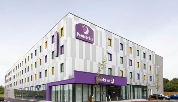 London Stansted Airport Hotel | Premier Inn