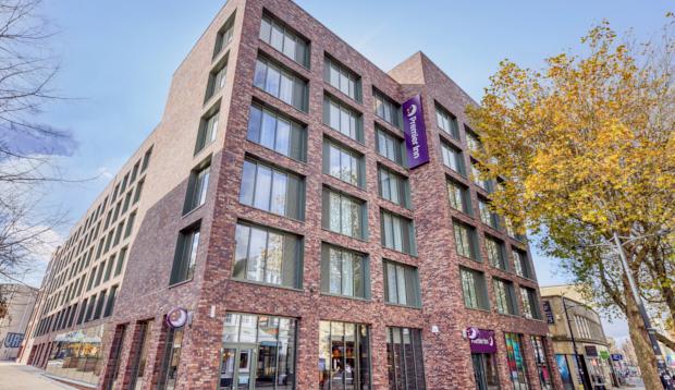 Swindon Town Centre Hotel | Premier Inn