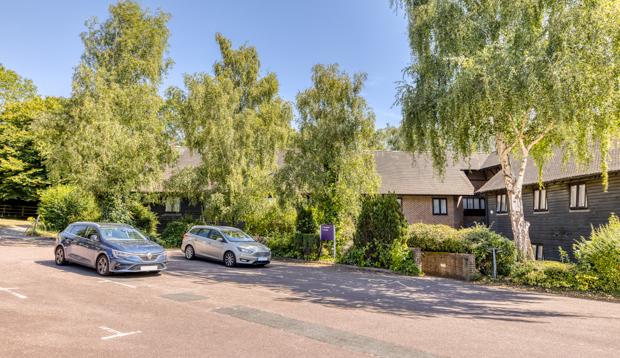 Tonbridge Hotels | Book Cheap Hotels In Tonbridge | Premier Inn