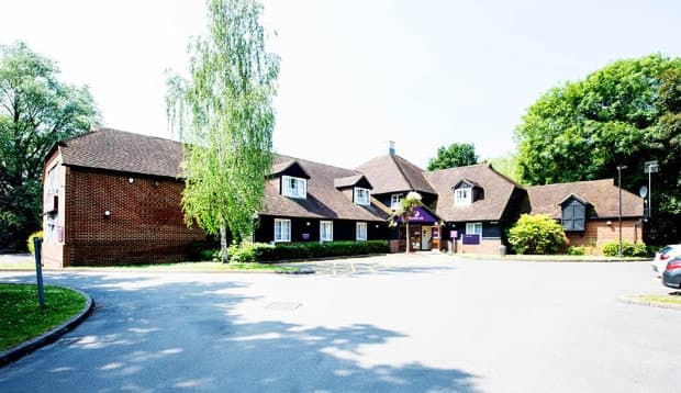 Surrey Hotels | Premier Inn Surrey Hotels | Book Direct